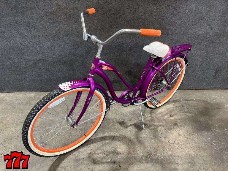 Schwinn Bicycle - 777 Auction Company