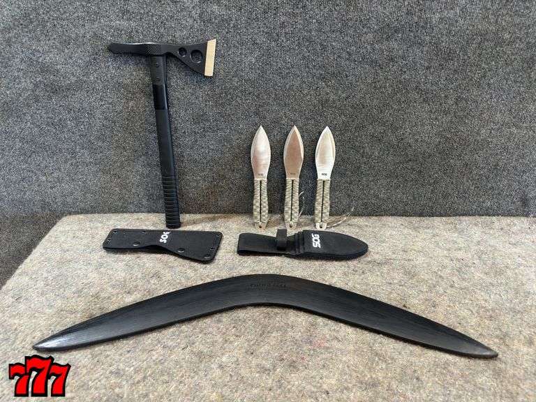 1 Sog Ax w/ Sheath , 3 Sog Knives w/ Sheath & 1 Cold Steel Boomerang ...