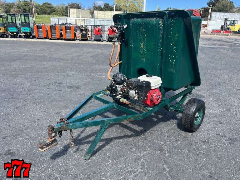 Spray Tank Trailer w/Honda Engine - 777 Auction Company