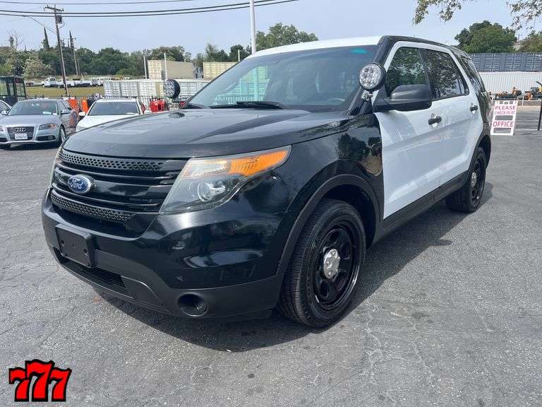 2015 Ford Explorer Police Interceptor w/165K Miles - 777 Auction Company