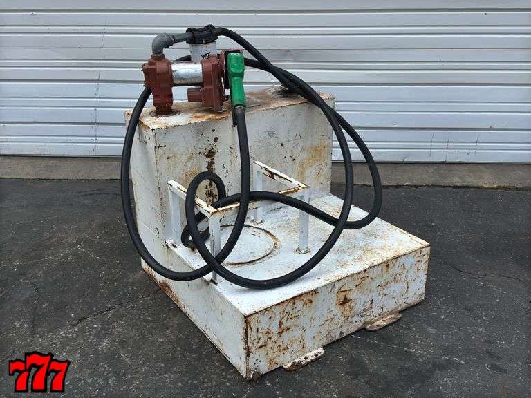 Fuel Tank w/ Heavy Duty 15g Pump & 1 Extra Fuel Transfer Hose - 777 ...