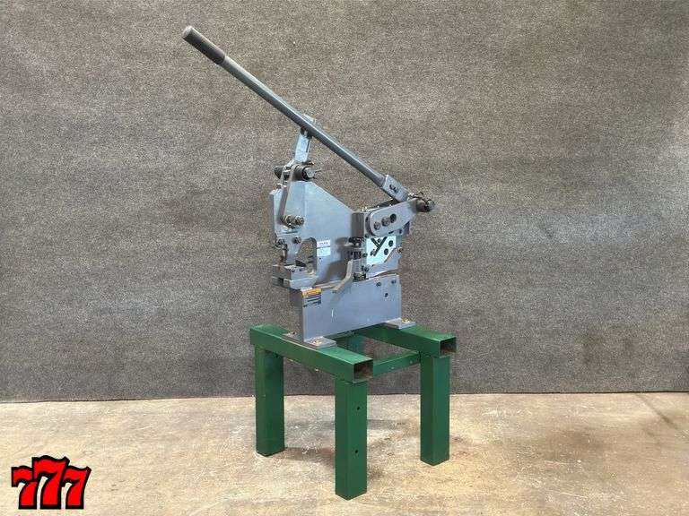 Kaka Combination Shear & Punch - 777 Auction Company