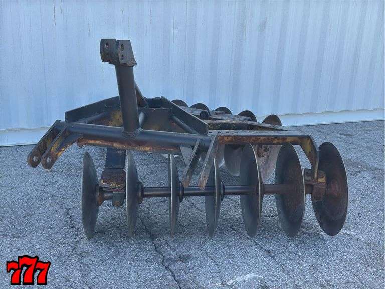 3pt. 57” Offset Disc - 777 Auction Company