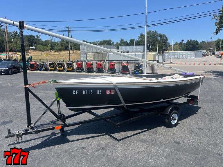 Capri 14.2 Sailboat 14’ - 777 Auction Company