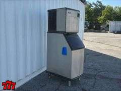 Manitowoc Ice Machine - 777 Auction Company