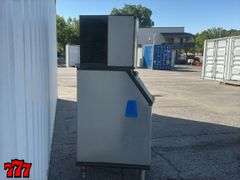 Manitowoc Ice Machine - 777 Auction Company