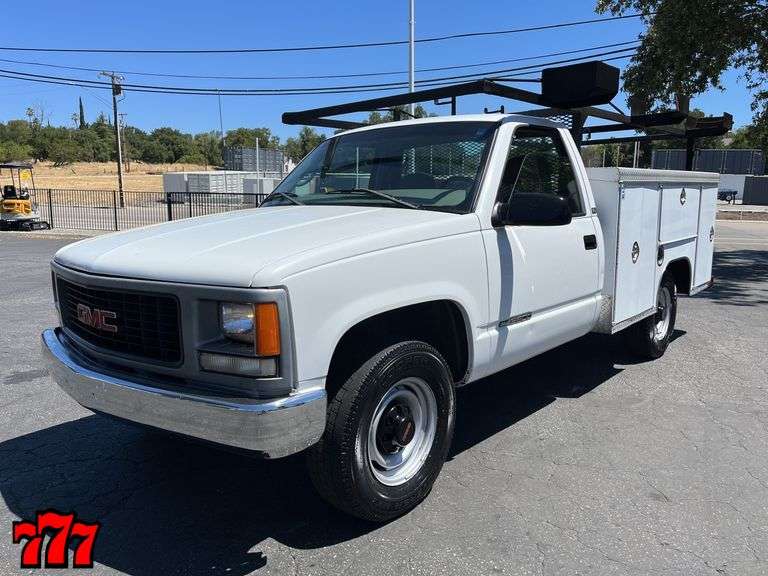 1997 GMC Sierra 3500 Utility Truck w/185K Miles - 777 Auction Company