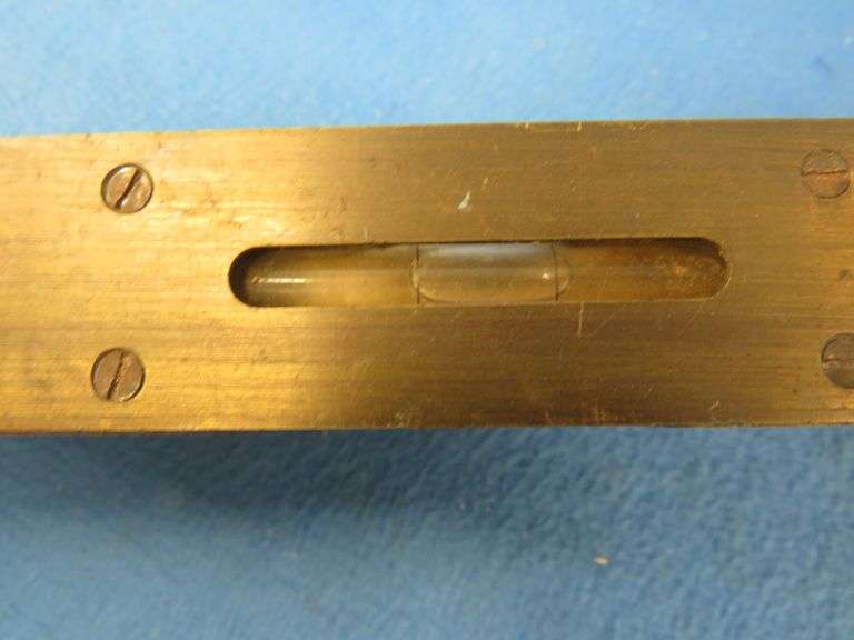Stanley #0 28 inch wooden level. Vertical vial is empty. - AAA Auction ...