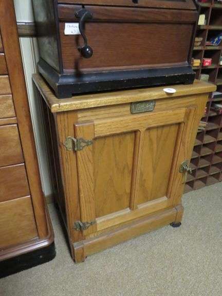 Oak "White Clad" wooden ice box - AAA Auction and Realty