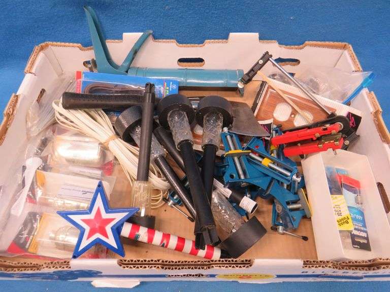 Lamp parts, auto fuses, clamps, and more - AAA Auction and Realty