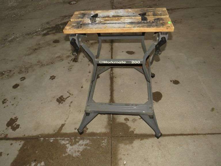 Black & Decker Workmate 200 - AAA Auction and Realty