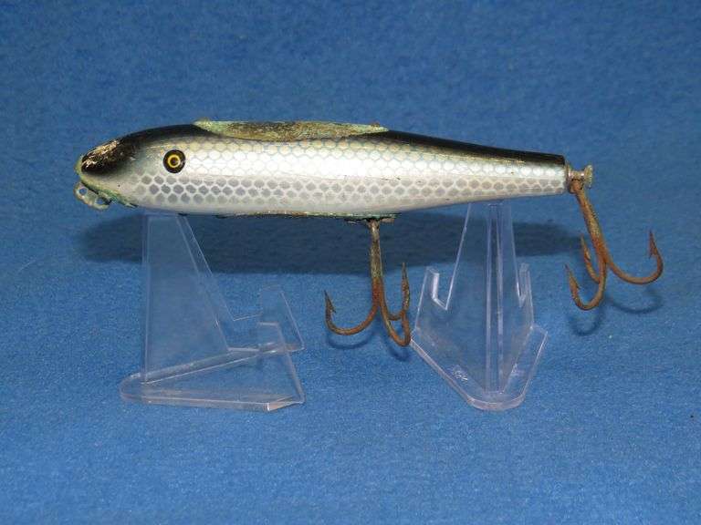 Pflueger 5" 1.1.oz. heavy Duty Mustang Minnow with top and bottom bite ...