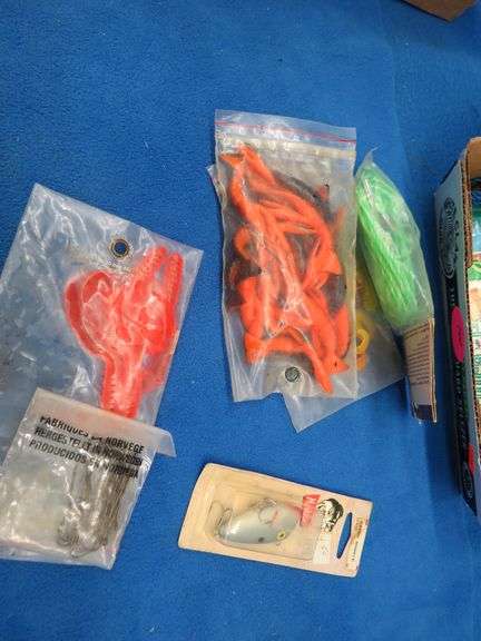 NIP fishing baits including Blue Fox, Five of Diamonds, Mepps spinner ...