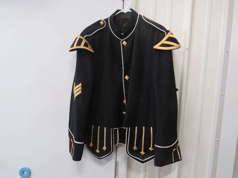 Scottish military doublet parade jacket in excellent condition. No size ...