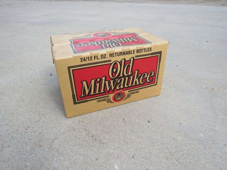 Old Milwaukee cardboard beer case with 18 home-brew bottles for re ...