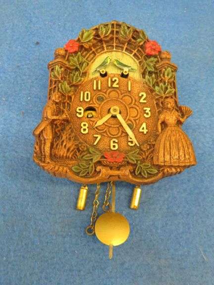 Vintage Keebler Lovebird pendulette clock. Untested - AAA Auction and ...