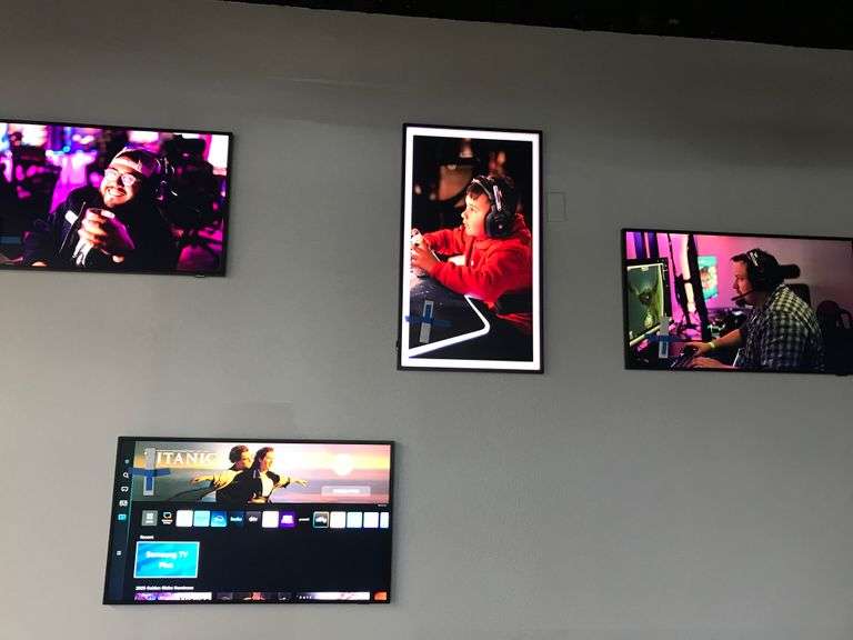 CHOICE FROM (11) SAMSUNG 55" FRAME DISPLAYS - Auctions and Services ...