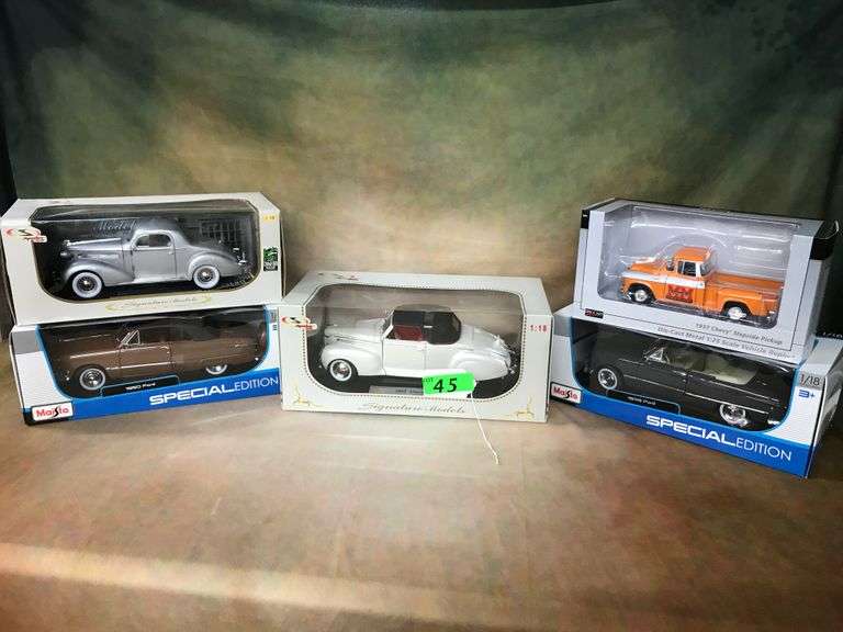 (5) SCALE MODEL DIECAST CARS - Auctions and Services Unlimited