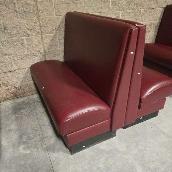 Maroon Vinyl Right Finished Booth - 48" x 25" x 42" - Acesbid