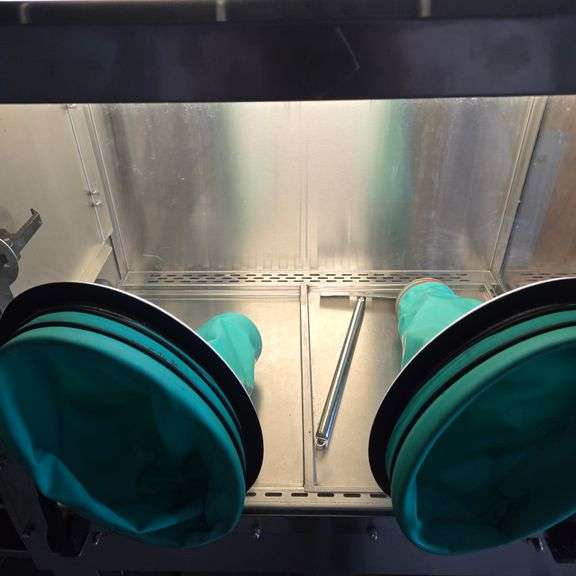 Germfree Containment Aseptic Isolator with Twice Filtered Laminar Air ...