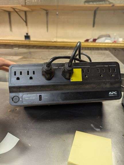 APC Backup UPS Power Strip - Model # BEC600M1 - Acesbid
