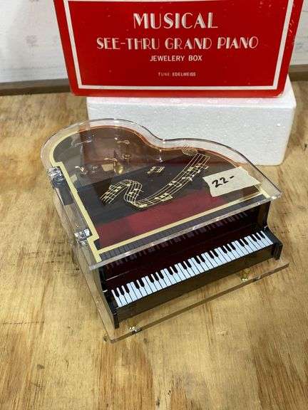 Musical see thru grand piano jewelry box. 4d - Lil Dusty Online ...
