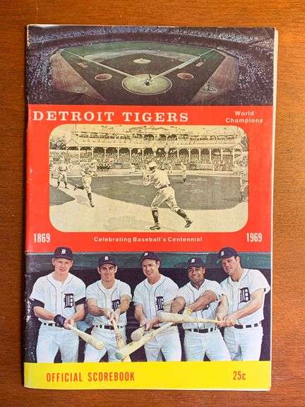 1969 Detroit Tigers Program - Lil Dusty Online Auctions - All Estate ...