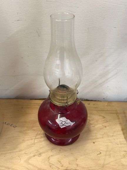 Vintage Red Glass Oil Lamp. 5f - Lil Dusty Online Auctions - All Estate ...