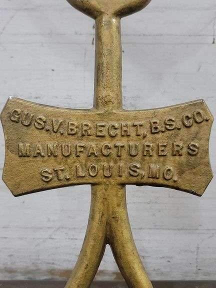 Antique Gus. V. Brecht, B.S. Co. Manufacturers Figurine. 7C - Lil Dusty ...