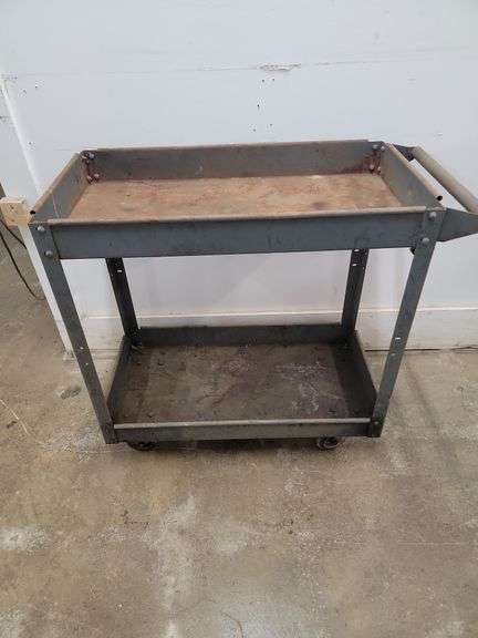 2 Tier Vintage Metal Rolling Utility Cart - Lil Dusty Online Auctions ...