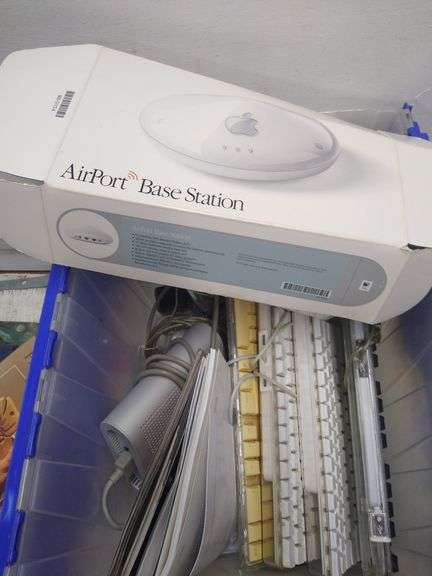 Computer parts keyboards AirPort Base station, CD-ROM discs, more.6e ...