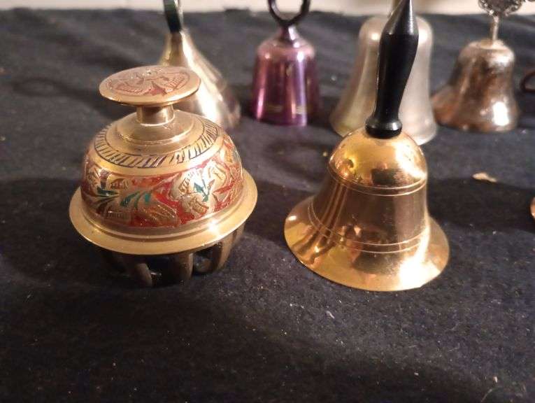 18 Metal bells different sizes - Lil Dusty Online Auctions - All Estate ...