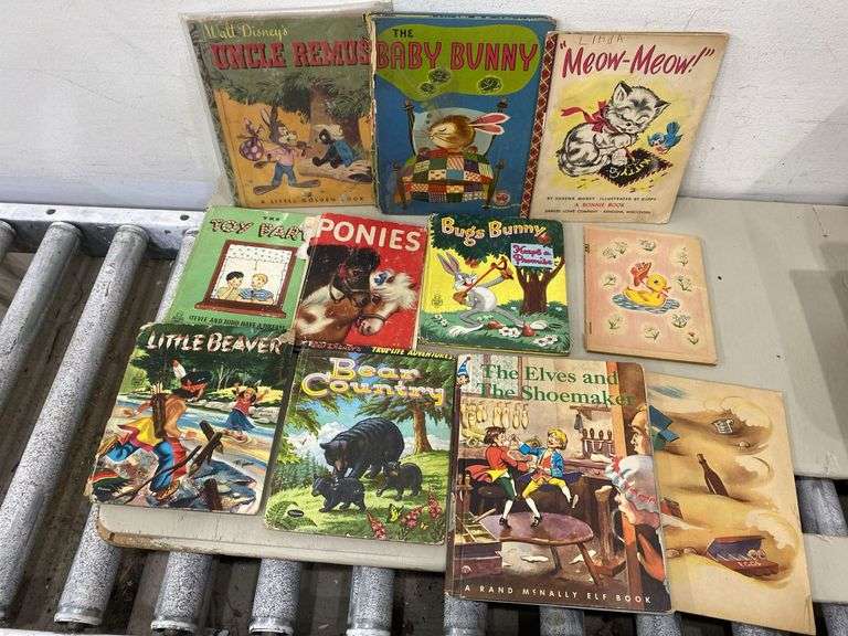 Variety of vintage children's books. 2e - Lil Dusty Online Auctions ...