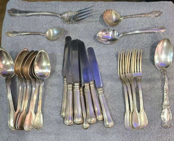 Assorted Flatware - Lil Dusty Online Auctions - All Estate Services, LLC