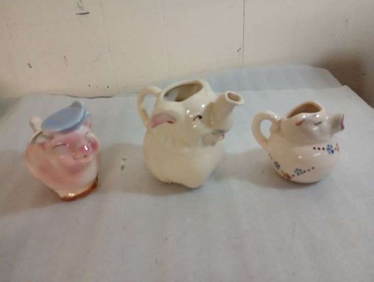 Shawnee pig and elephant creamer and Spaulding pig creamer - Lil Dusty ...