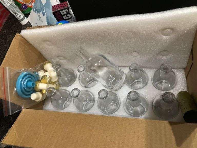 New Fillable Glass Bottles - Party Favors - Lil Dusty Online Auctions ...