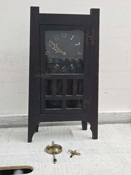 Antique Mission Mantle Clock with Key & Pendulum. 5A - Lil Dusty Online ...