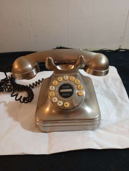 Grand phone - Lil Dusty Online Auctions - All Estate Services, LLC