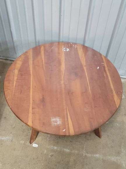 Round Cherry Wood Coffee Table - Lil Dusty Online Auctions - All Estate ...