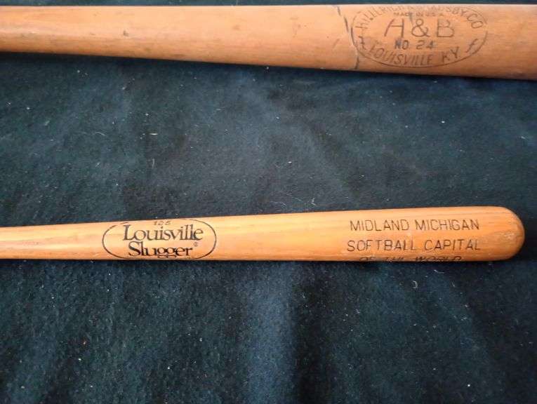2 Louisville bats & 2 vintage left handed mitts - Lil Dusty Online ...