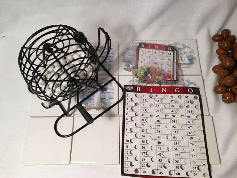 Home Bingo Game Set , 8 Inch Metal Bingo Cage Include 3/5 Inch White ...