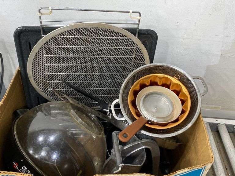 Large lot of kitchen ware. 6e - Lil Dusty Online Auctions - All Estate ...