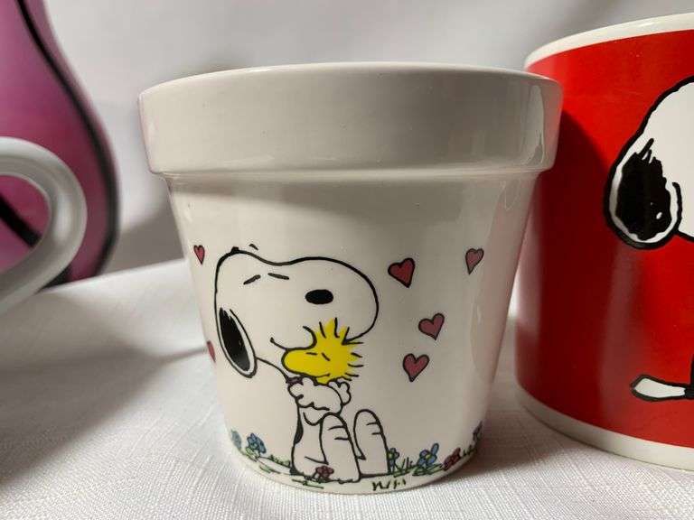 Vintage Peanuts Snoopy Mini Flower Pot 1965 - Lil Dusty Online Auctions ...