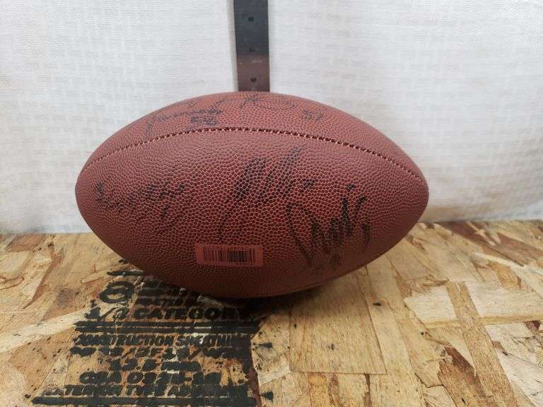 AUTOGRAPHED FOOTBALL, UNKNOWN TEAM. 18B - Lil Dusty Online Auctions ...