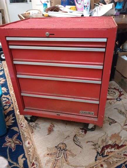 Waterloo tool box with contents 27 x 18 x 32 - Lil Dusty Online ...