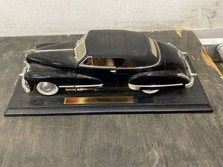 Anson 1947 Cadillac series 62 model car. 3c - Lil Dusty Online Auctions ...