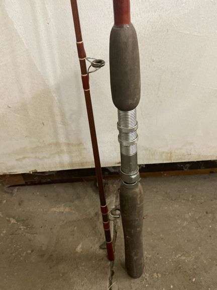Fenglass Woodstream fishing rod. 20c - Lil Dusty Online Auctions - All ...