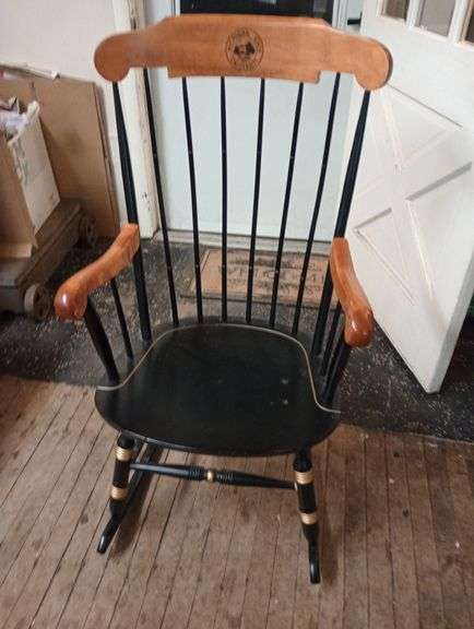 Michigan State University rocking chair - Lil Dusty Online Auctions ...