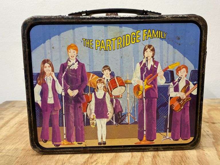 Vintage Partridge family metal lunchbox. 7c - Lil Dusty Online Auctions ...