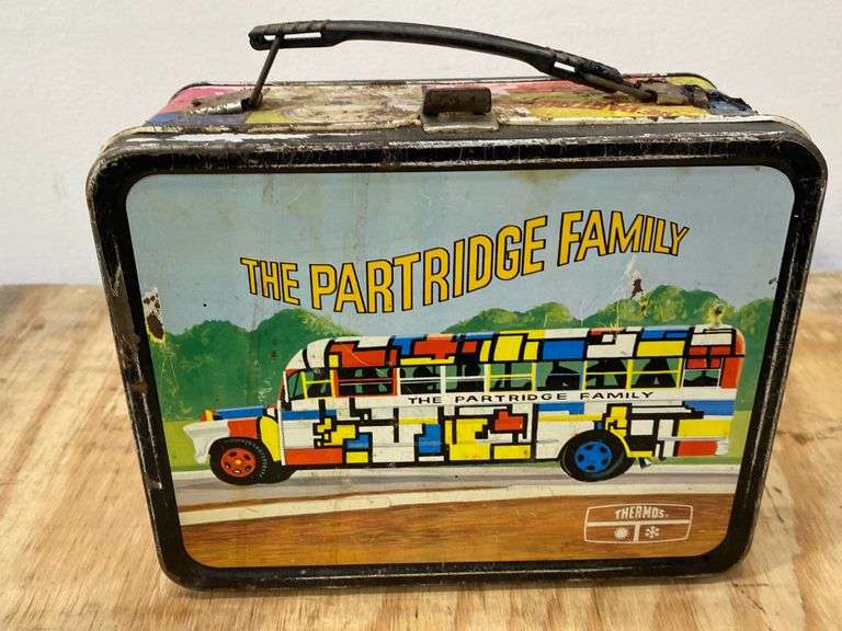 Vintage Partridge family metal lunchbox. 7c - Lil Dusty Online Auctions ...